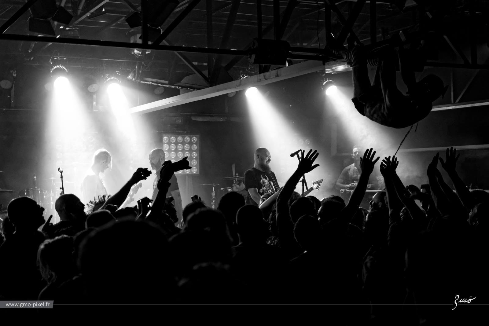 La salle – PAULETTE PUB ROCK